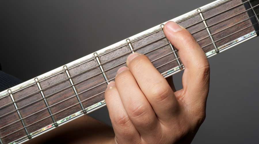 10 Najlakših akorda za naučiti - Akordi za Gitaru